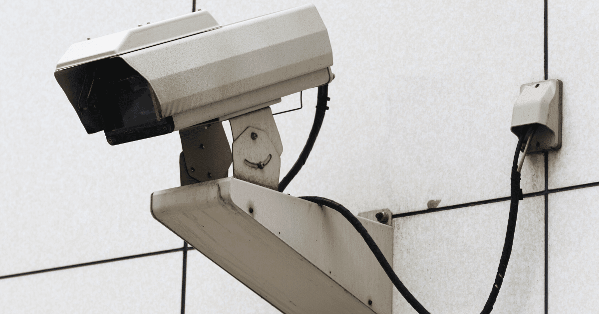 6 Signs to Tell If a Security Camera is Fake