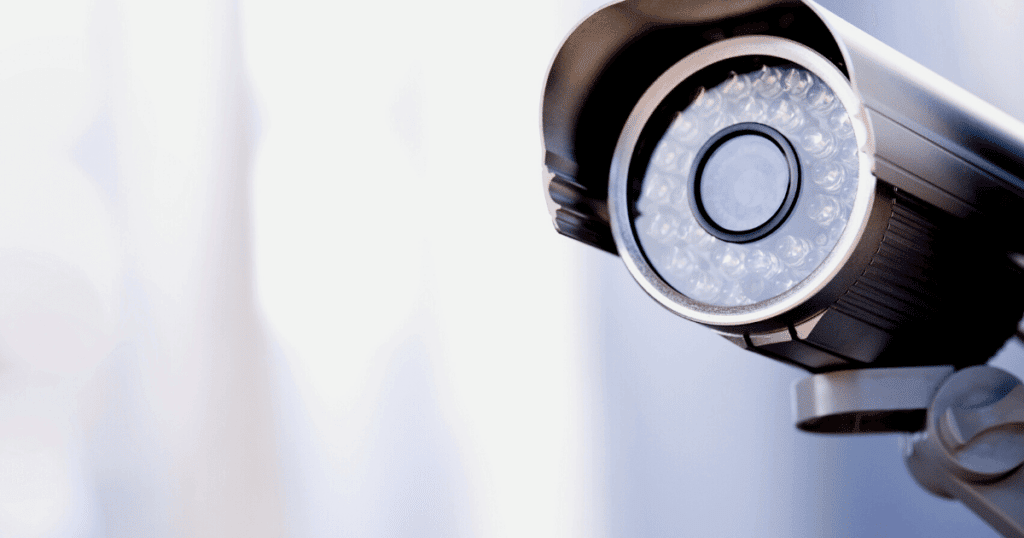 7 Signs of an Attempted Break-In (Watch Out For This!)