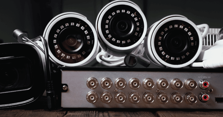 6 Ways to Detect Hidden Cameras Behind a Mirror